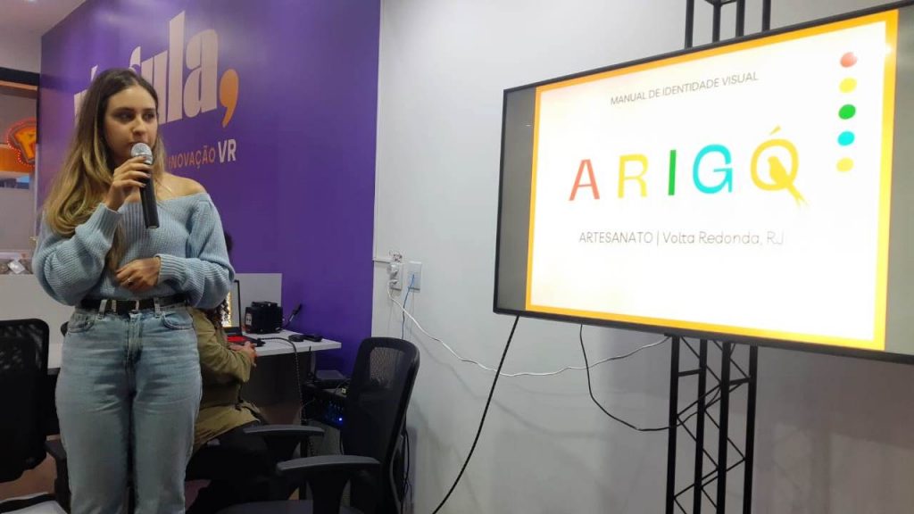 Projeto Arigó de Artesanato de Volta Redonda ganha marca oficial ...
