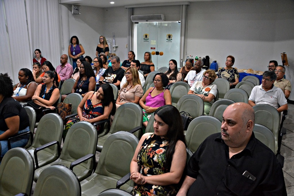 Empossados novos membros do Conselho da Assistência Social de Volta Redonda – Informa Cidade