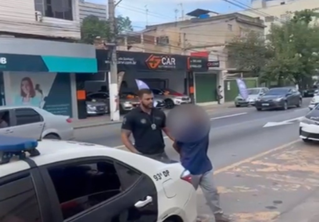 Polícia Civil prende condenados por tráfico em Volta Redonda – Informa ... Polícia Civil prende condenados por tráfico em Volta Redonda – Informa ...